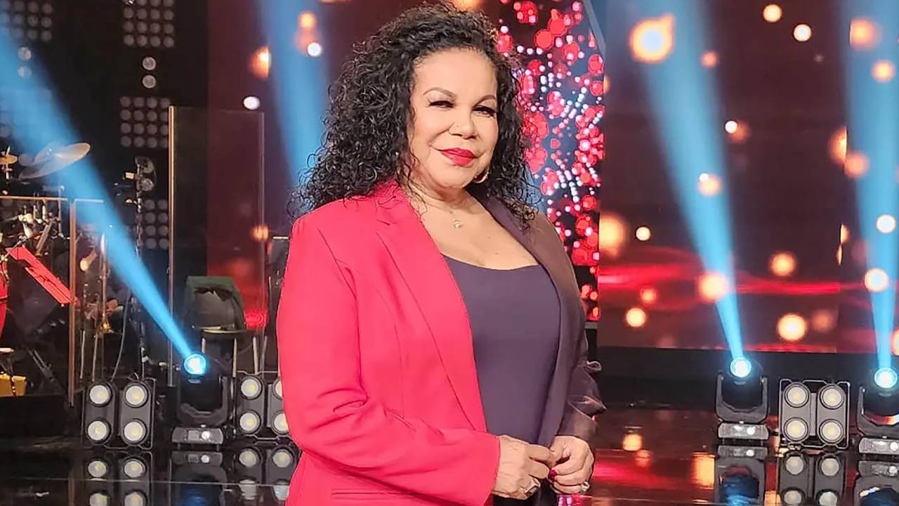 Eva Ayllón: álbum sorpresa, recopila grandes éxitos – Proloquios