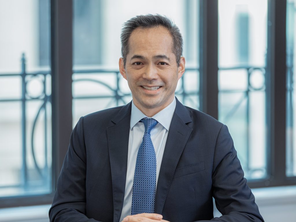 Stephen Li Jen: “El dólar es la única moneda que no tiene una relación ...